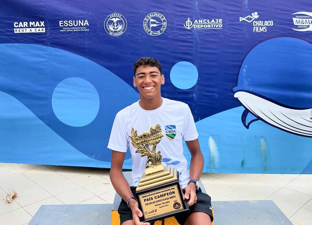 Aluno do Vieira, Eduardo Mustafa embarca para Equador e disputa Copa Pacífico de Águas Abertas ...